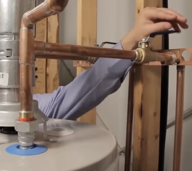 How To Extend the Lifespan of Your Water Heater: Top Maintenance Tips – Tennessee – Roto-Rooter ...